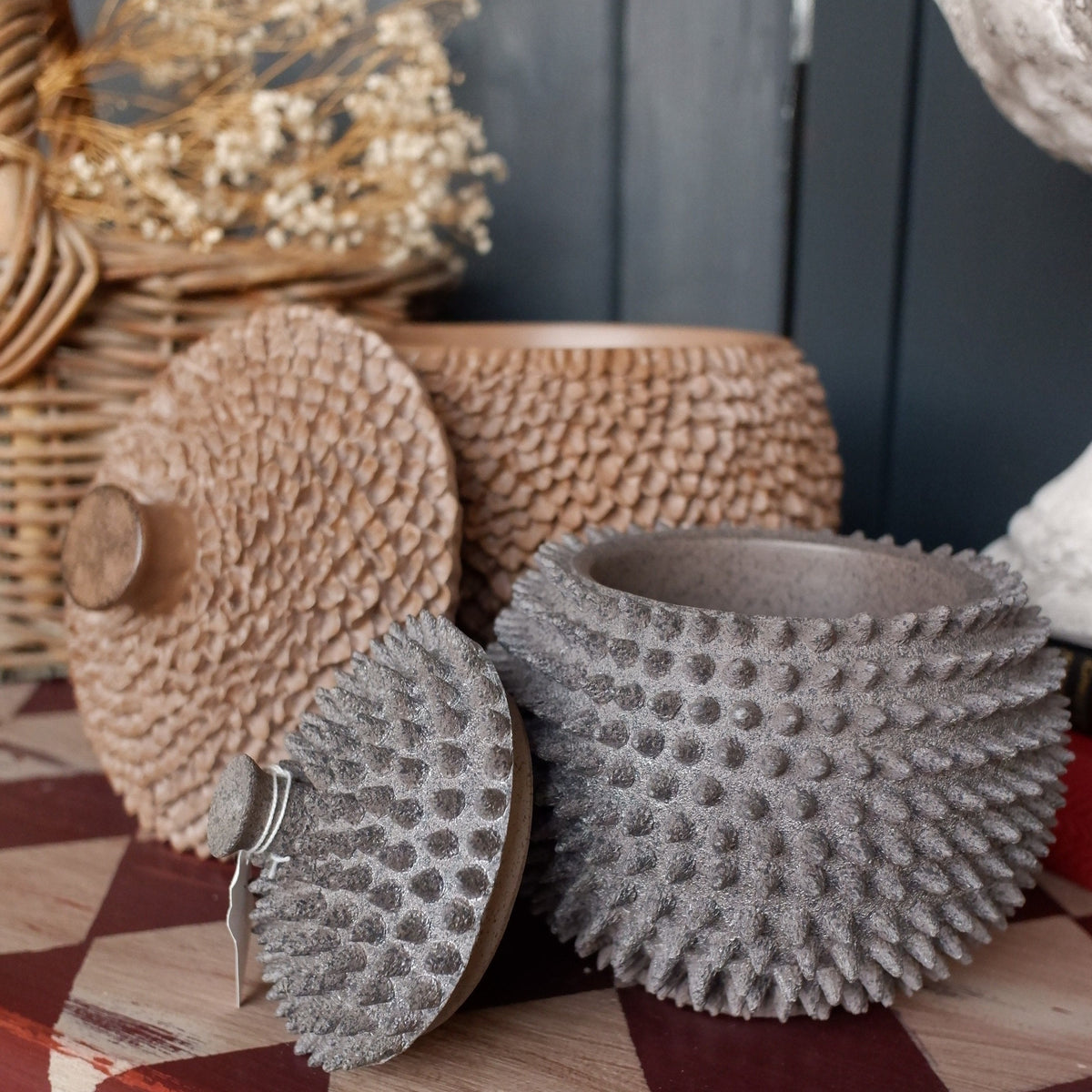 Textured Acanthosphere Grey - Astreopora Bark Bulbous Pot Jar Vase Urn ...
